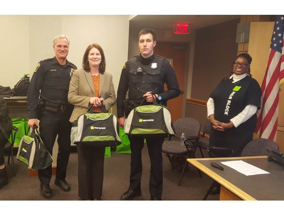 EPD Wins Patrol Pack | Euclid Police – 545 E 222nd St – 216-731-1234